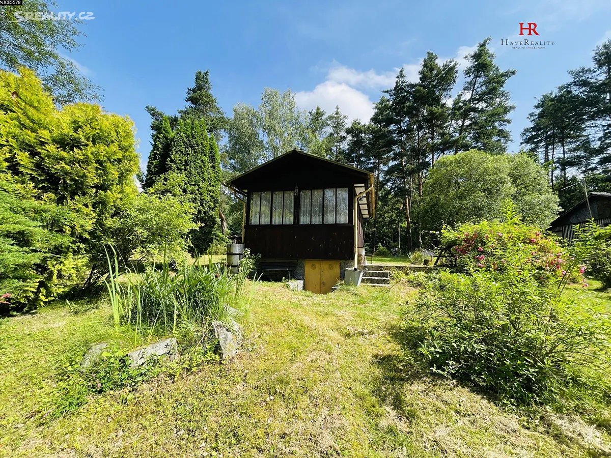 Prodej chaty 30 m², pozemek 560 m², Benešov - Buková Lhota • Sreality.cz