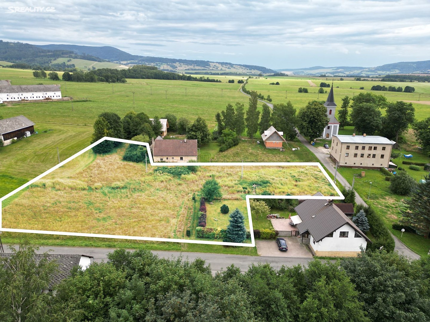 Prodej stavebního pozemku 4 715 m², Králíky - Horní Lipka, okres Ústí nad Orlicí • Sreality.cz