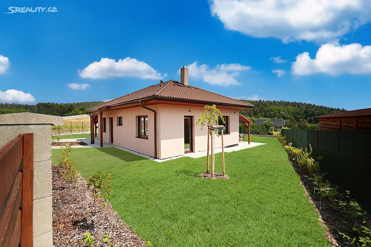 Prodej rodinného domu 68 m², pozemek 1044 m², Obory • Sreality.cz