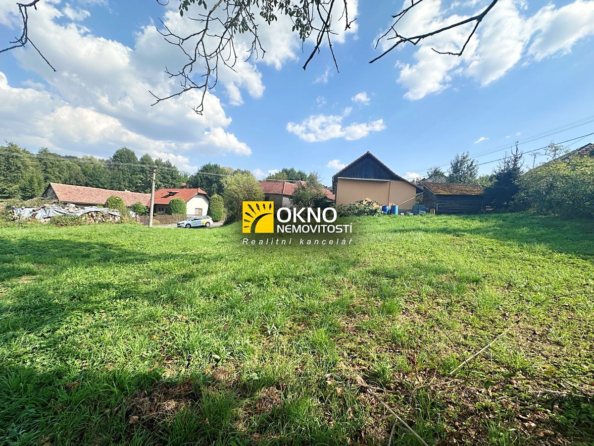 Prodej stavebního pozemku 2186 m², Lhota • Sreality.cz