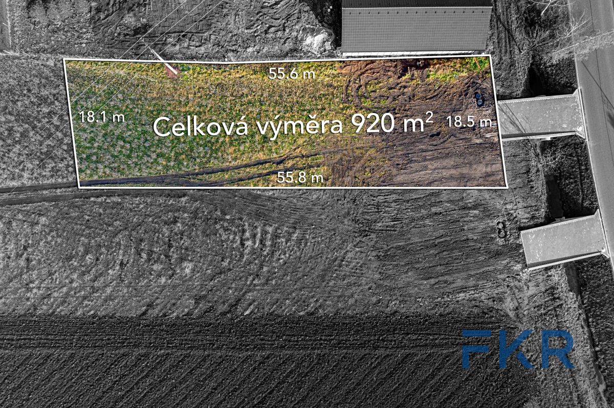 Prodej stavebního pozemku 920 m², Choťánky • Sreality.cz