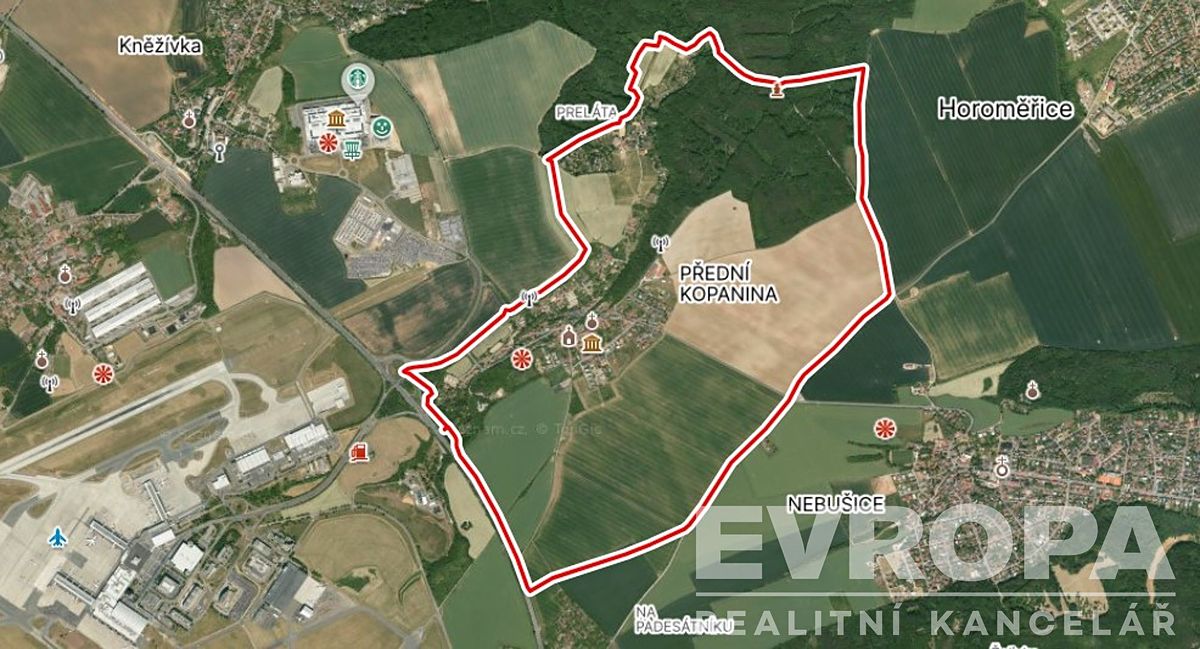 Prodej stavebního pozemku 909 m², Praha • Sreality.cz