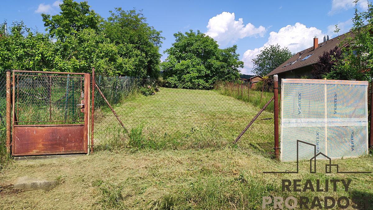 Prodej stavebního pozemku 597 m², Svinošice • Sreality.cz