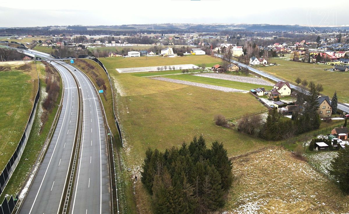 Prodej komerčního pozemku 4714 m², Třinec • Sreality.cz