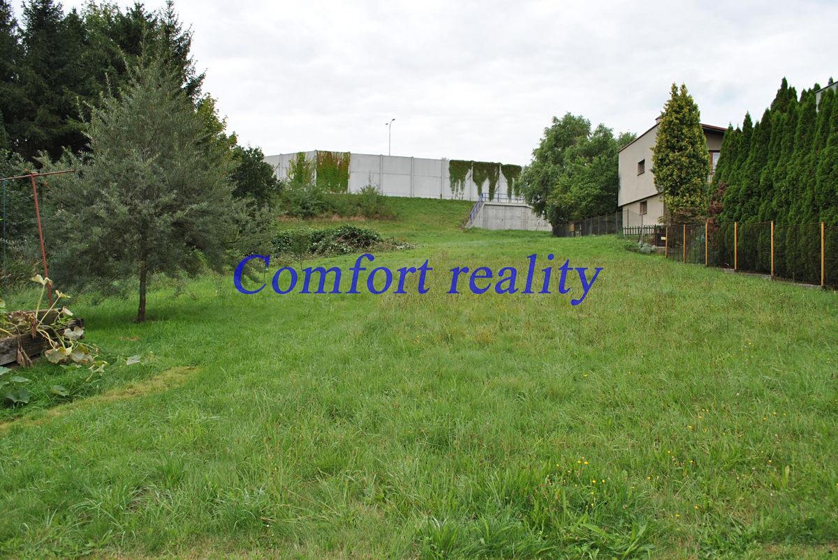 Prodej stavebního pozemku 1300 m², Záhumenní, Ostrava - Poruba • Sreality.cz