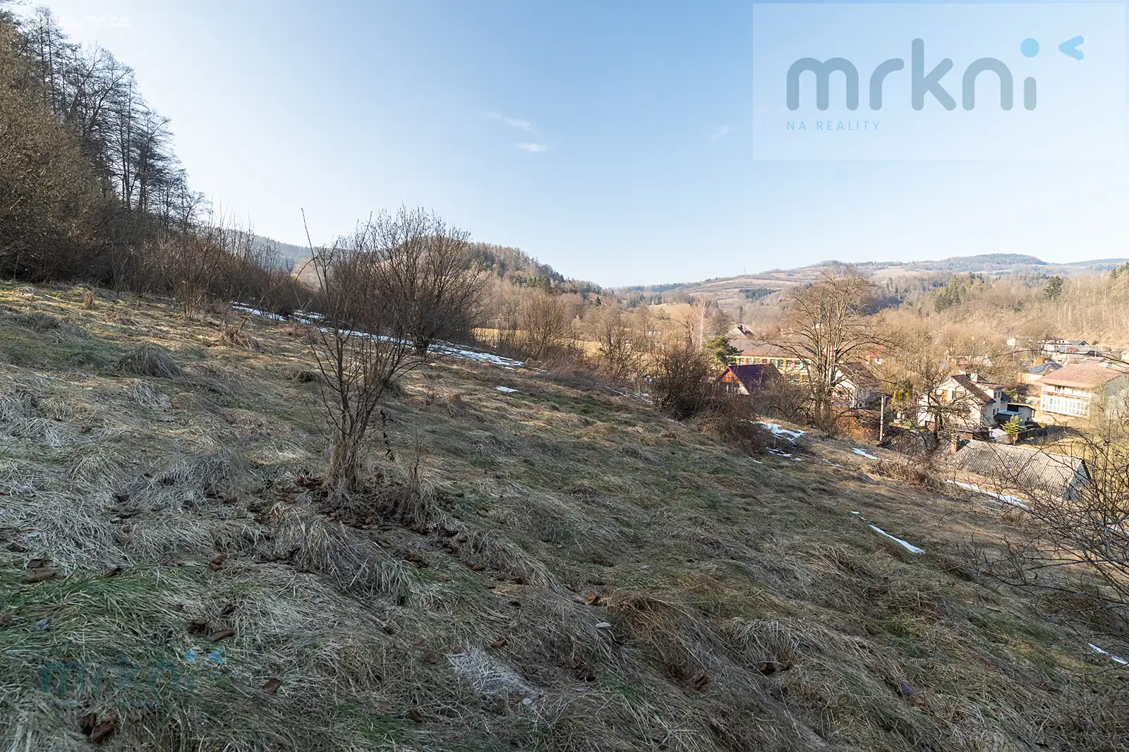 Prodej stavebního pozemku 3553 m², Bušín • Sreality.cz