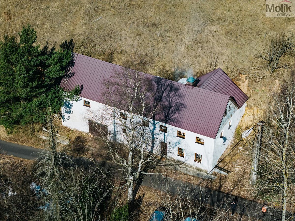 Prodej rodinného domu 380 m², pozemek 184 m², Moldava • Sreality.cz