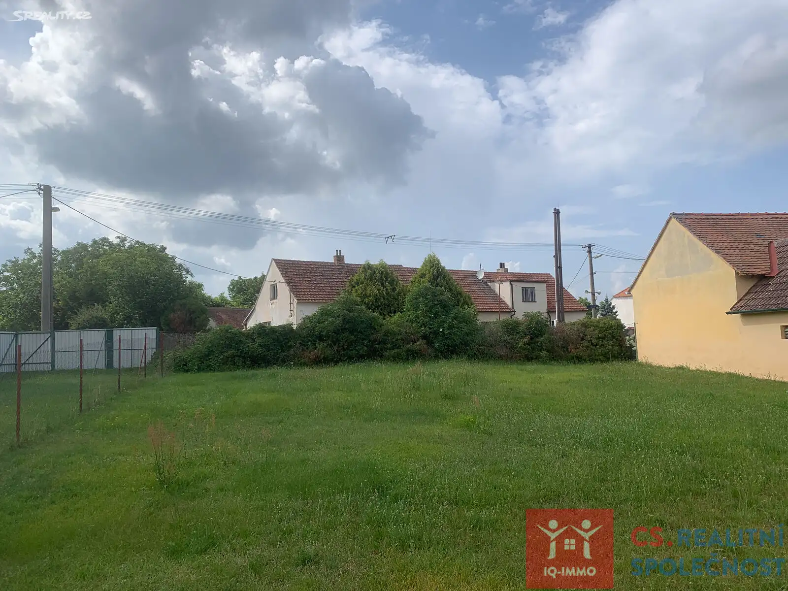 Prodej stavebního pozemku 880 m², Tavíkovice • Sreality.cz