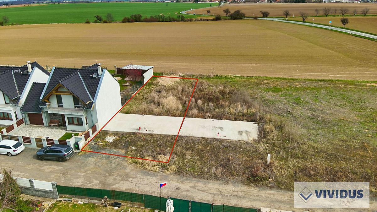 Prodej stavebního pozemku 370 m², Zlatá • Sreality.cz