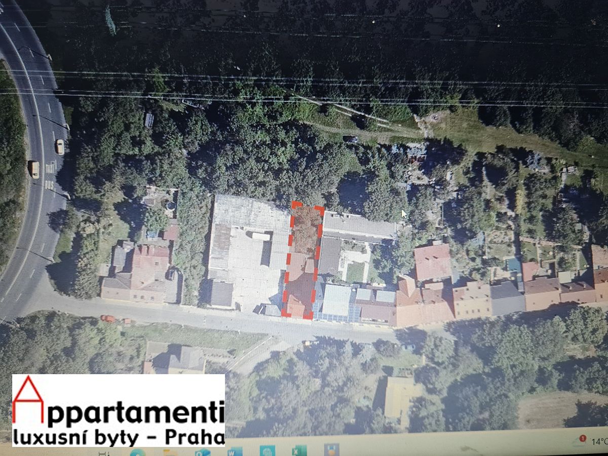 Prodej stavebního pozemku 370 m², Praha • Sreality.cz