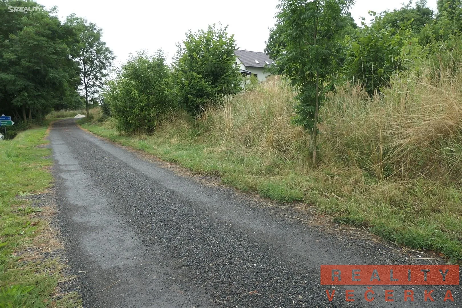 Prodej stavebního pozemku 498 m², Ostředek • Sreality.cz