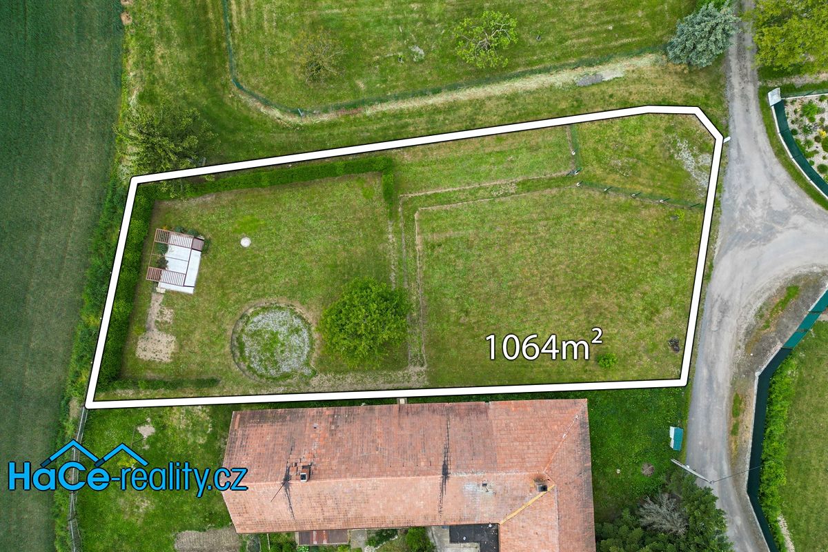 Prodej komerčního pozemku 1064 m², Dolní Ředice • Sreality.cz