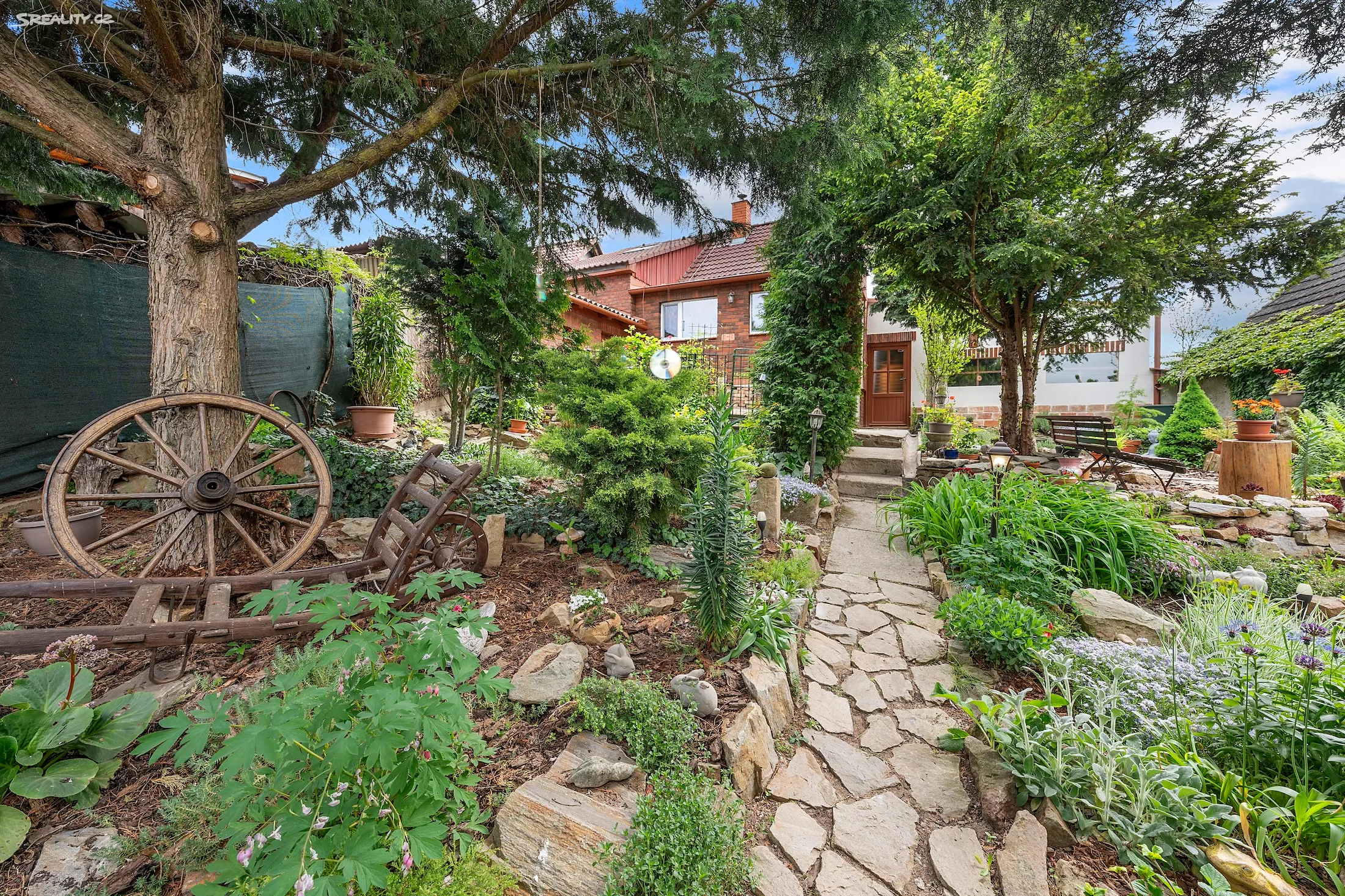 Prodej chalupy 164 m², pozemek 297 m², Rouchovany • Sreality.cz