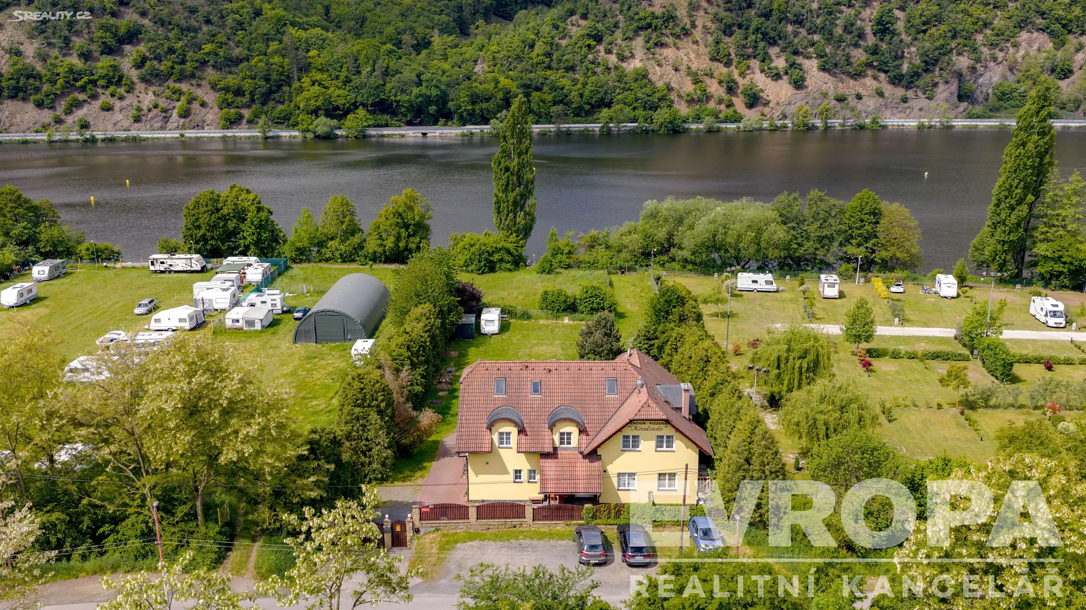Prodej ubytovacího zařízení 400 m², U Elektrárny, Vrané nad Vltavou ...