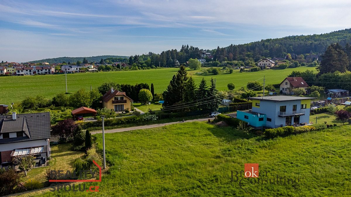 Prodej stavebního pozemku 1000 m², Štěnovice • Sreality.cz