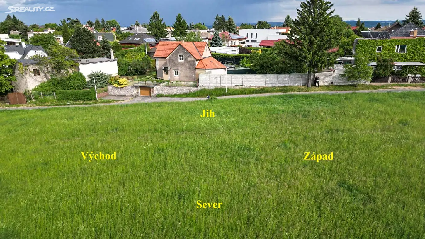 Prodej stavebního pozemku 3725 m², Návětrná, Praha • Sreality.cz