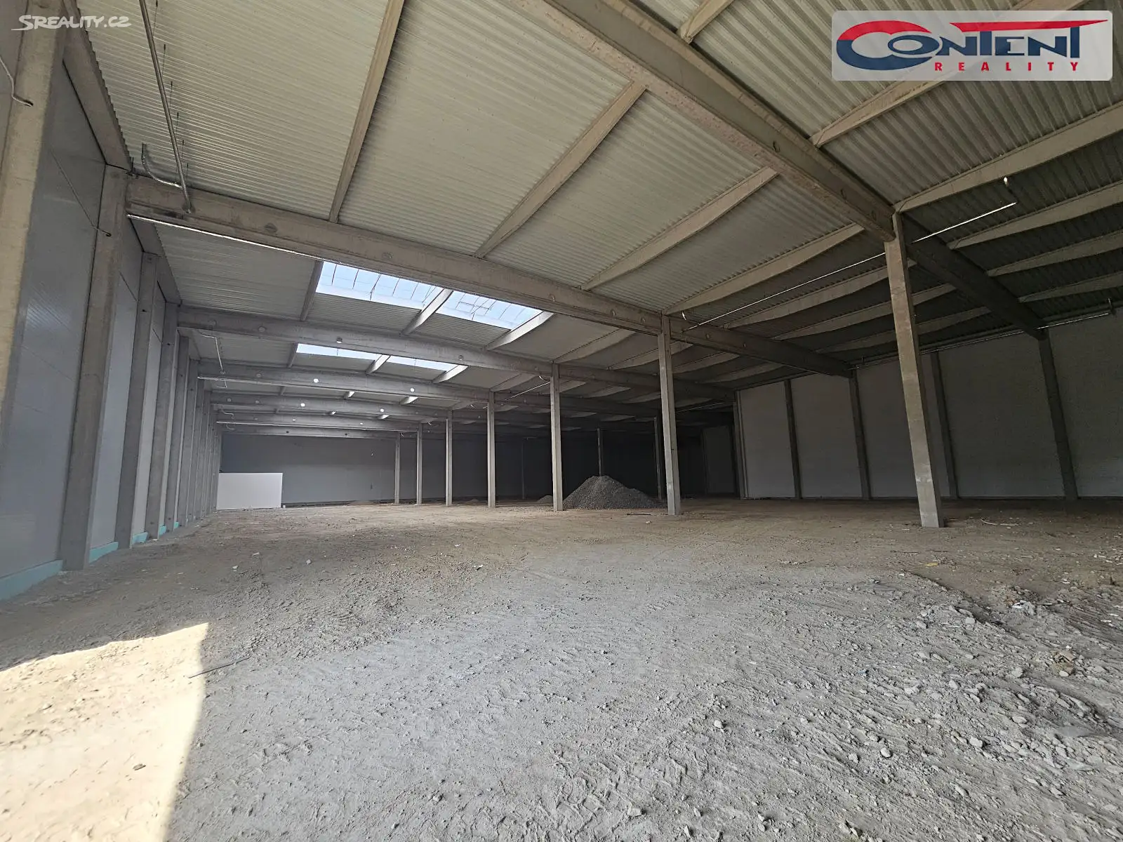 Pronájem výrobní haly, prostoru 10241 m², Ovčáry • Sreality.cz