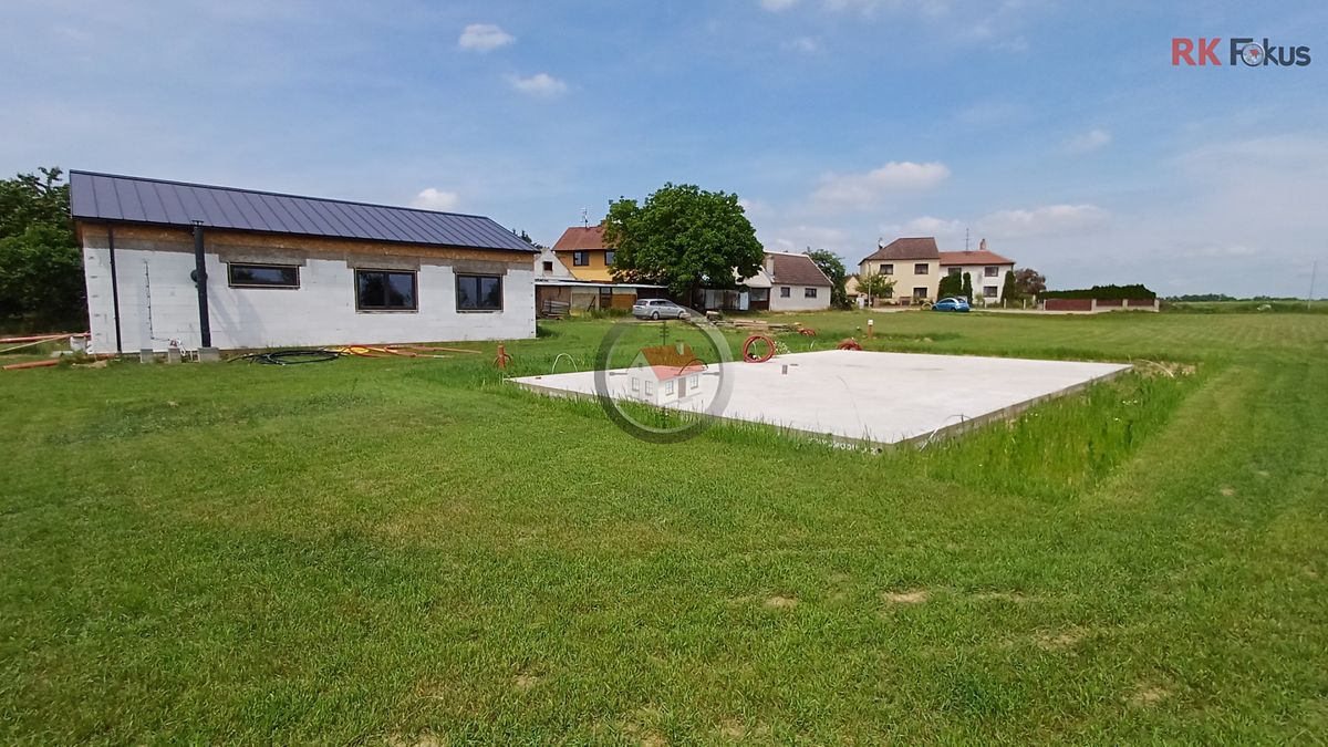 Prodej stavebního pozemku 1062 m², Láz • Sreality.cz