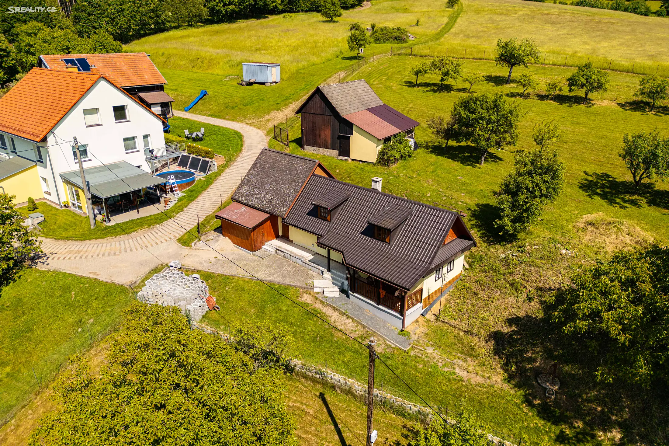 Prodej rodinného domu 140 m², pozemek 3606 m², Paseky, Lukov • Sreality.cz
