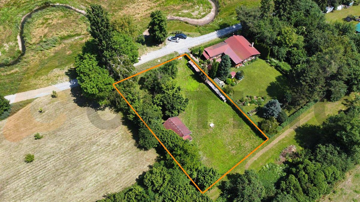 Prodej stavebního pozemku 1214 m², Praha - Běchovice • Sreality.cz