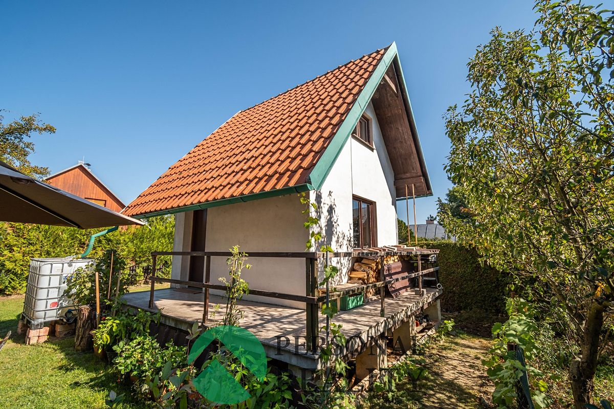 Prodej chaty 60 m², pozemek 200 m², Rabyně • Sreality.cz