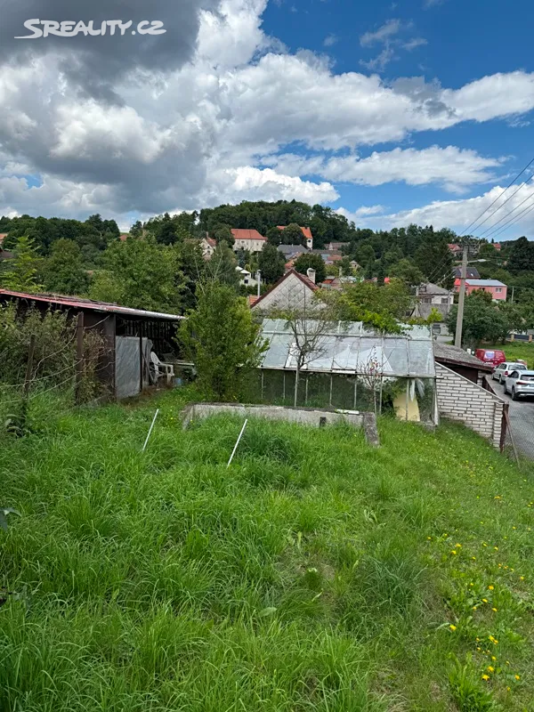 Prodej rodinného domu 140 m², pozemek 577 m², Jesenec • Sreality.cz
