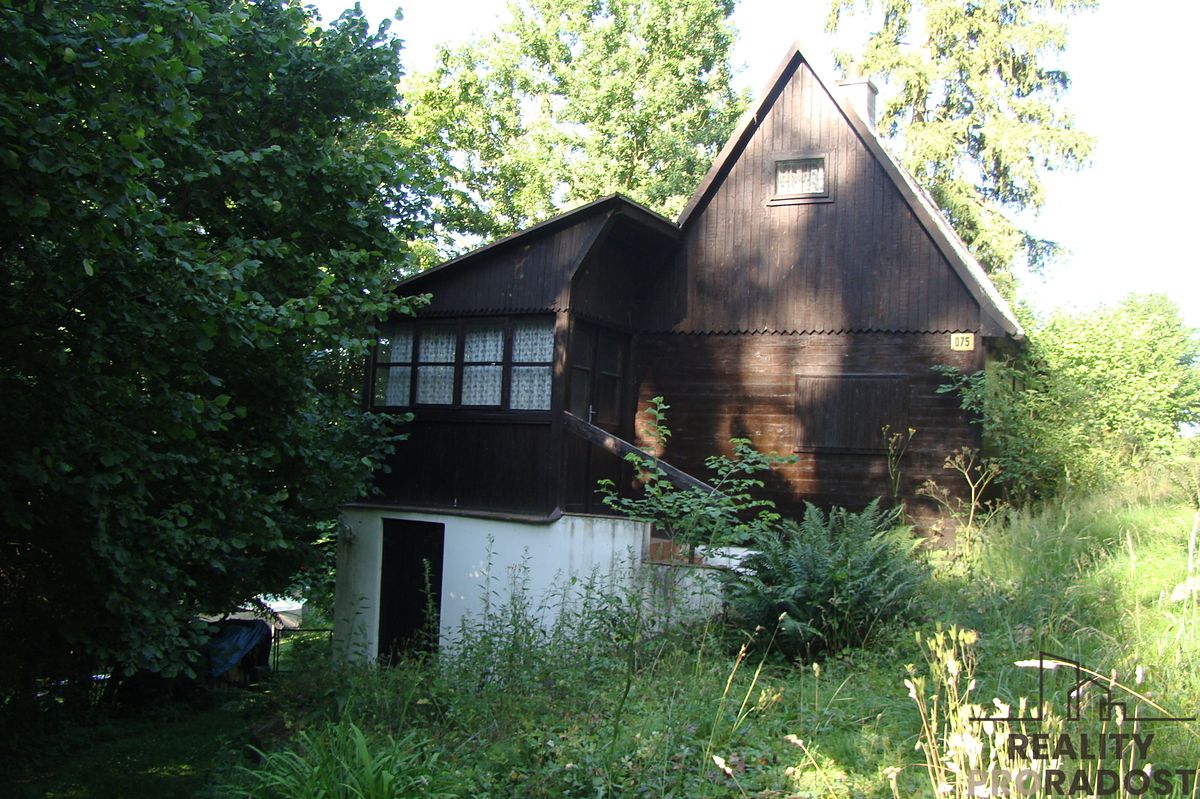 Prodej chaty 50 m², pozemek 100 m², Roztoky • Sreality.cz