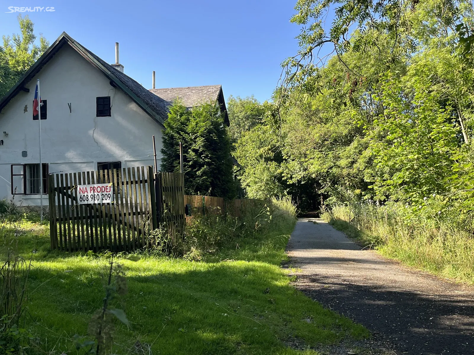 Prodej rodinného domu 140 m², pozemek 1471 m², Žalany - Černčice • Sreality.cz