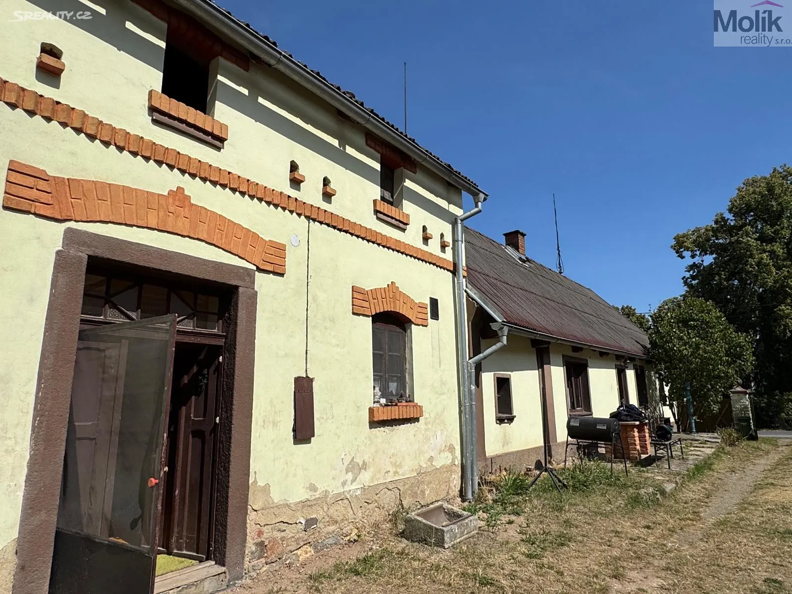 Prodej rodinného domu 300 m², pozemek 321 m², Velečín • Sreality.cz