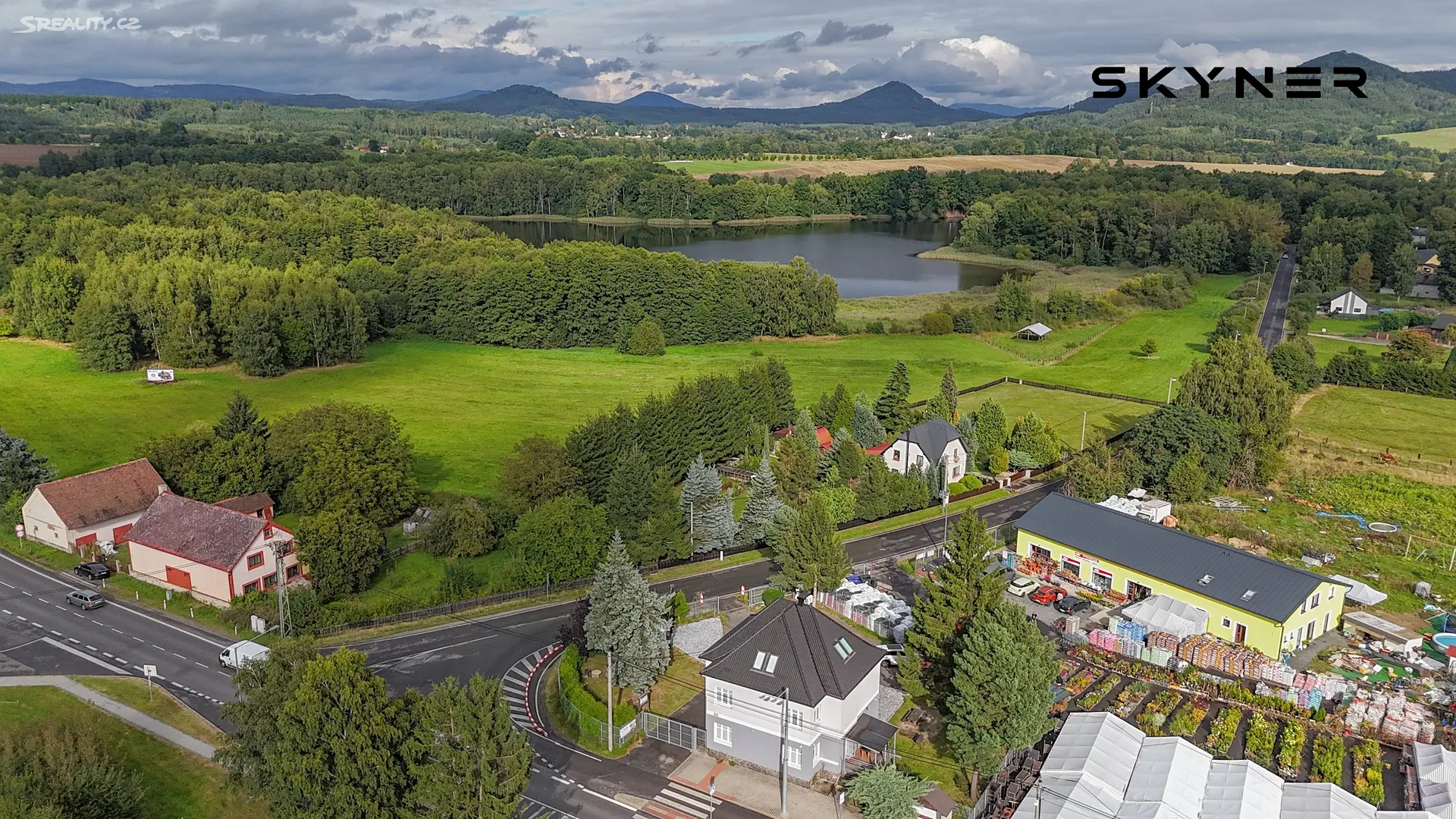 Prodej rodinného domu 276 m², pozemek 895 m², Nový Bor - Pihel ...