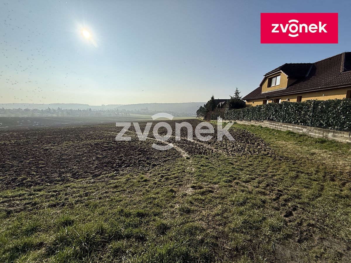 Prodej stavebního pozemku 1000 m², Štípská, Zlín - Kostelec • Sreality.cz