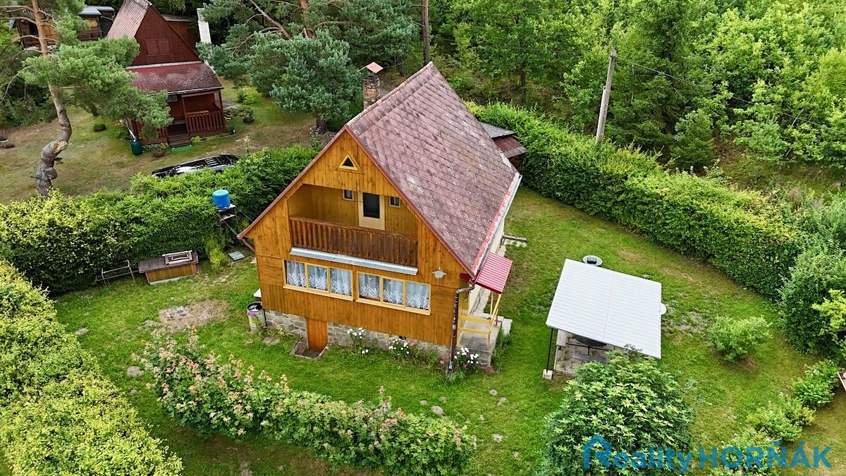Prodej chaty 59 m², pozemek 400 m², Dobronice u Bechyně • Sreality.cz