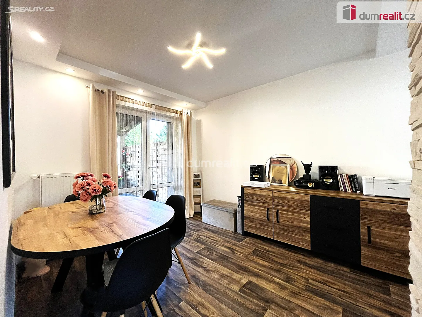 Prodej rodinného domu 140 m², pozemek 395 m², Cheb - Horní Dvory • Sreality.cz