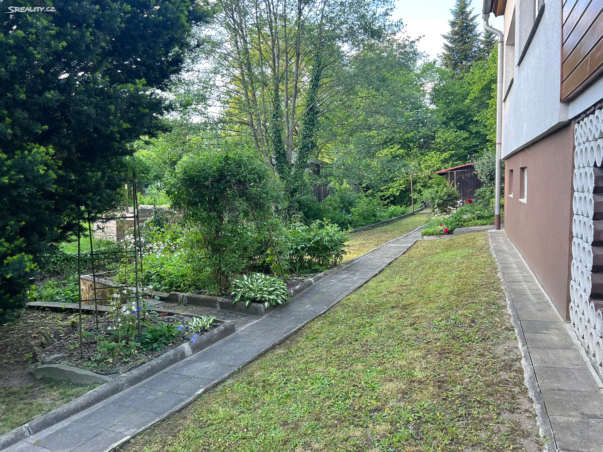 Prodej chaty 60 m², pozemek 1131 m², Horní Lhota • Sreality.cz