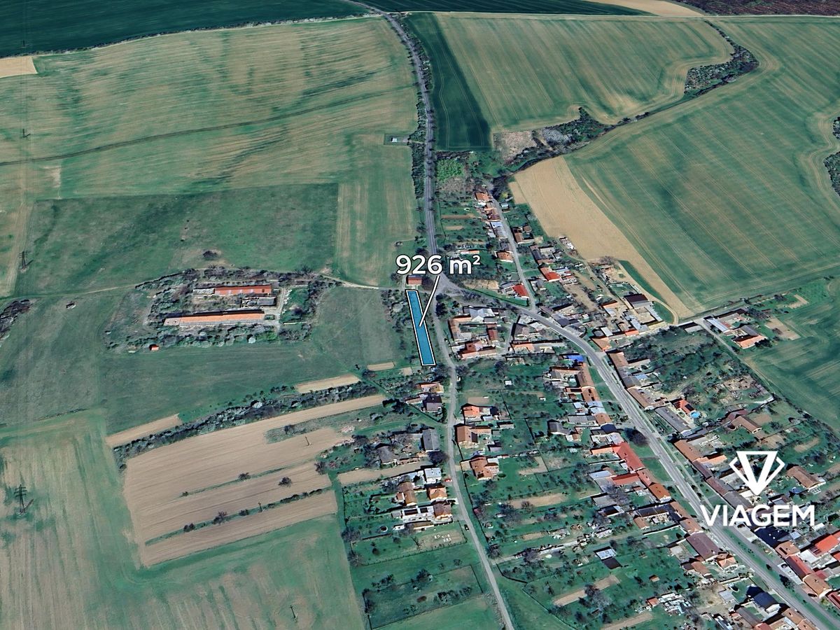Prodej podílu 1/9 zahrady 102 m², Zborovice - Medlov • Sreality.cz