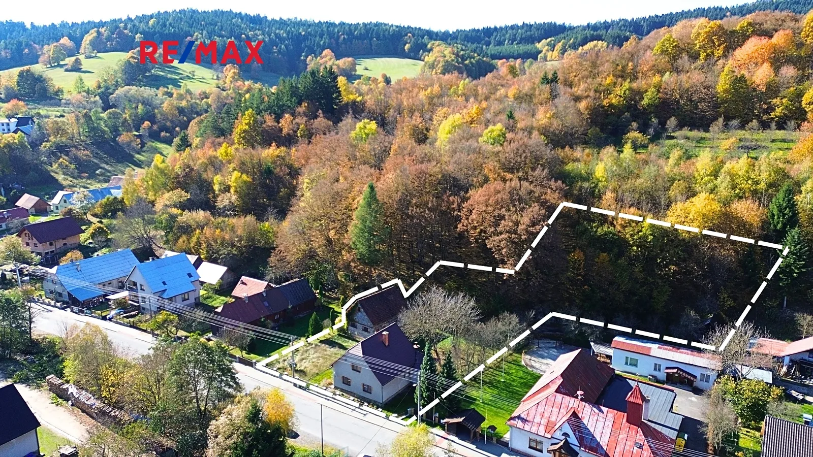 Prodej rodinného domu 199 m², pozemek 2324 m², Valašská Senice ...