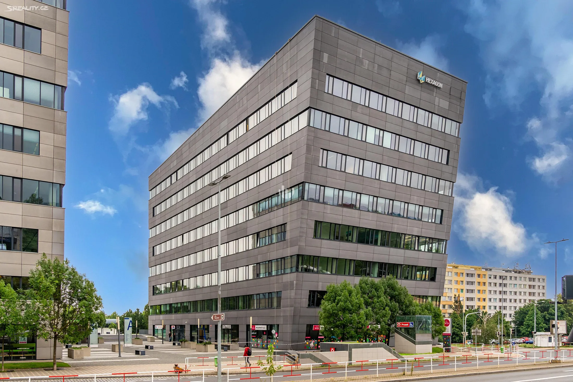 Pronájem kanceláře 129 m², Prosecká, Praha - Prosek • Sreality.cz