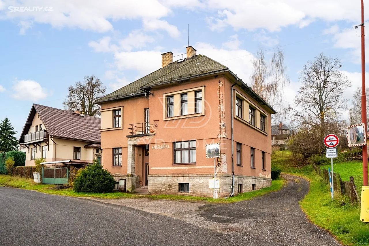 Prodej rodinného domu 220 m², pozemek 633 m², Benešov u Semil • Sreality.cz