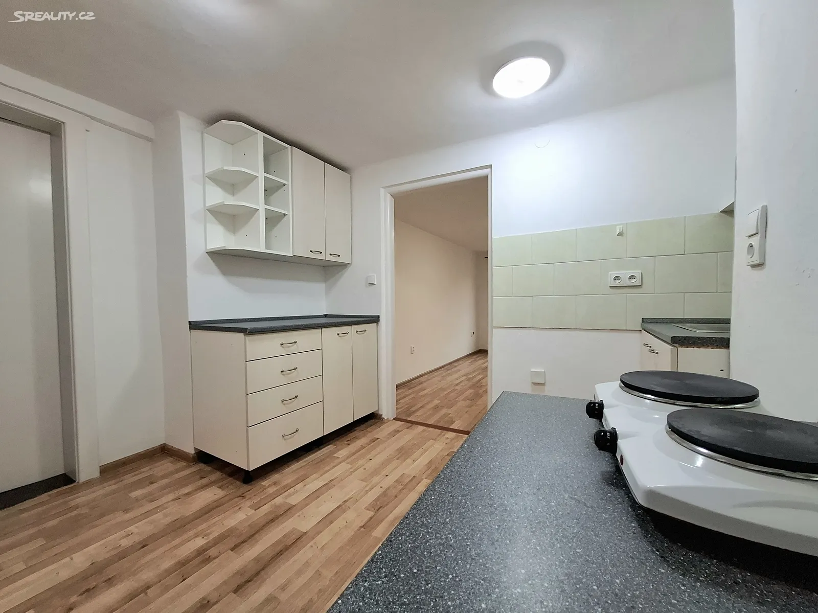 Pronájem bytu 1+1 28 m², Šubertovo nám., Dobruška • Sreality.cz