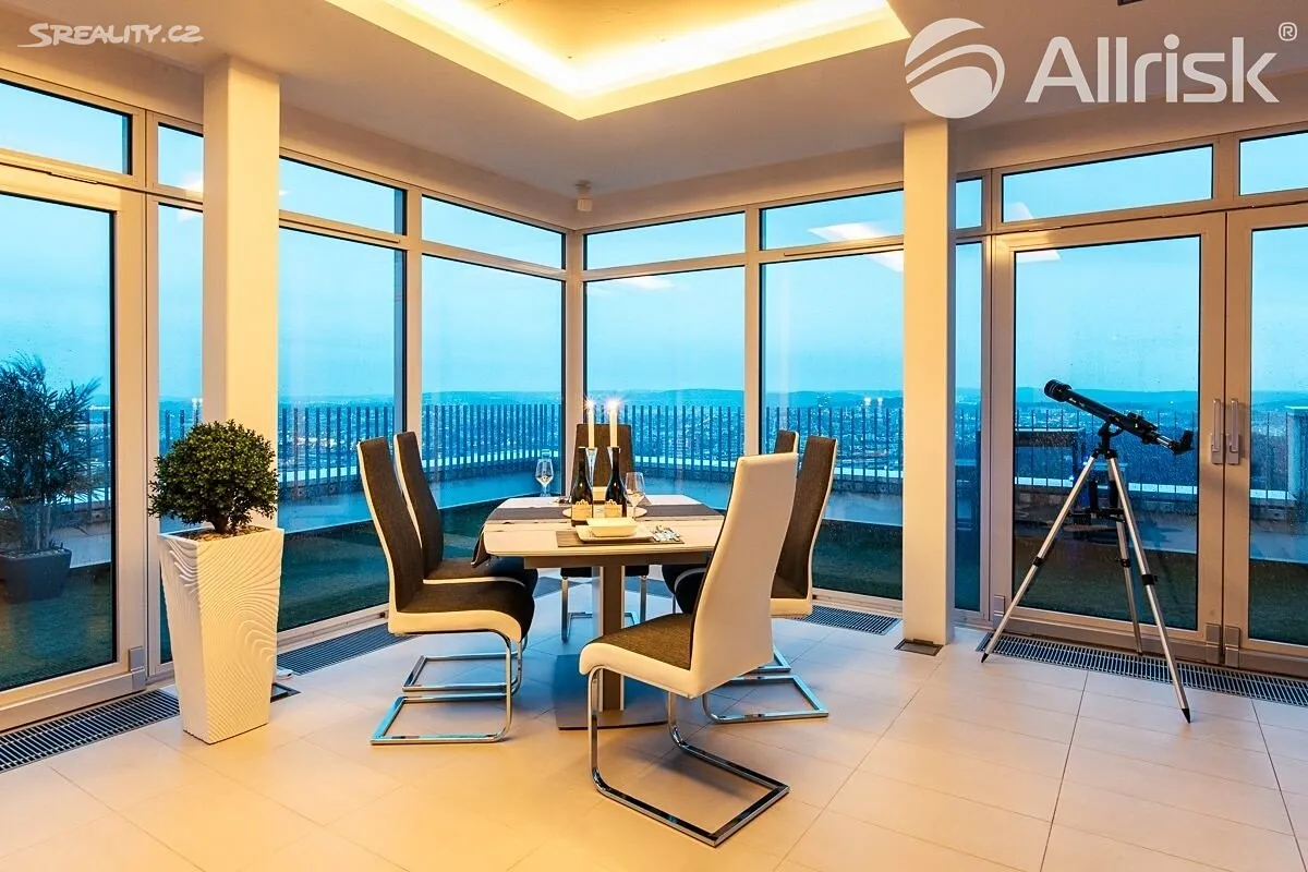 Pronájem bytu atypický 200 m², Majdalenky, Brno - Lesná • Sreality.cz