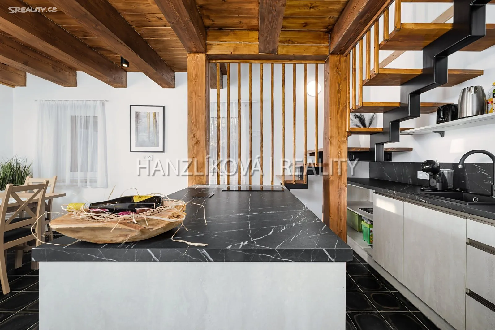 Prodej rodinného domu 156 m², pozemek 1381 m², Horní Planá - Pernek ...
