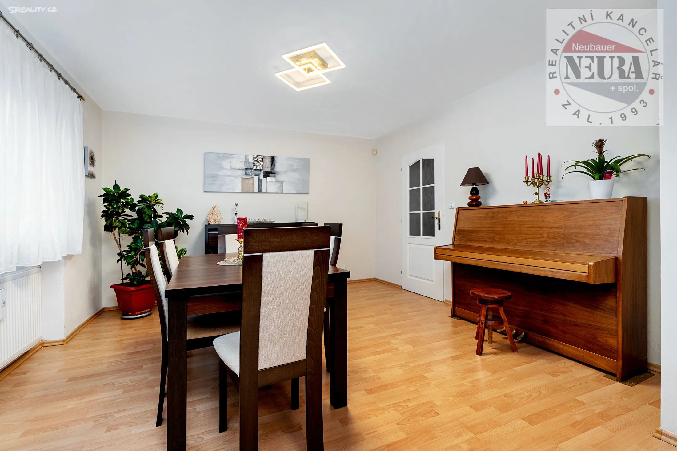 Prodej rodinného domu 297 m², pozemek 910 m², Svijanská, Praha - Kbely ...
