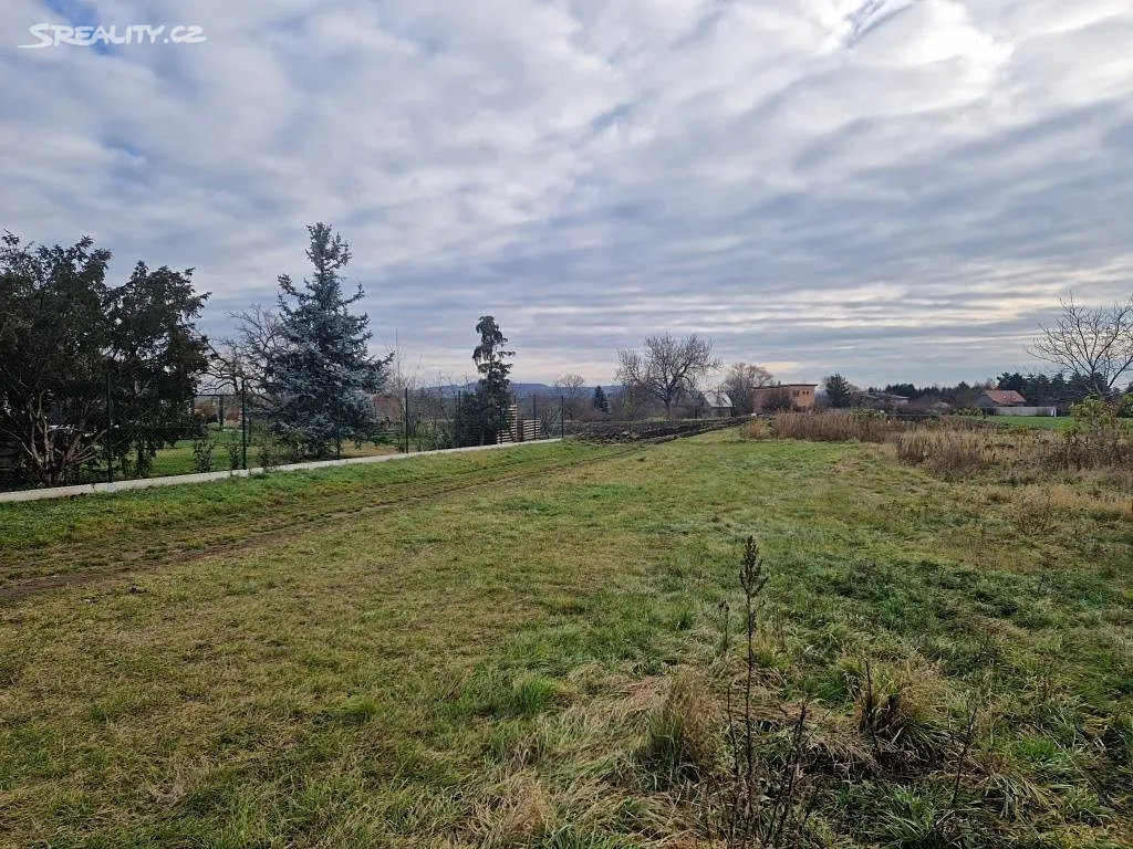 Prodej stavebního pozemku 3728 m², Brno - Brno-Tuřany • Sreality.cz