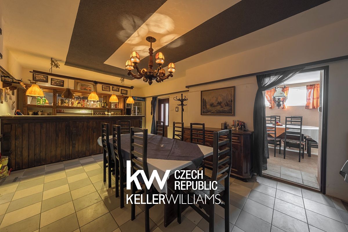 Prodej obchodního prostoru 548 m², Dukelská, Beroun - Beroun-Město ...