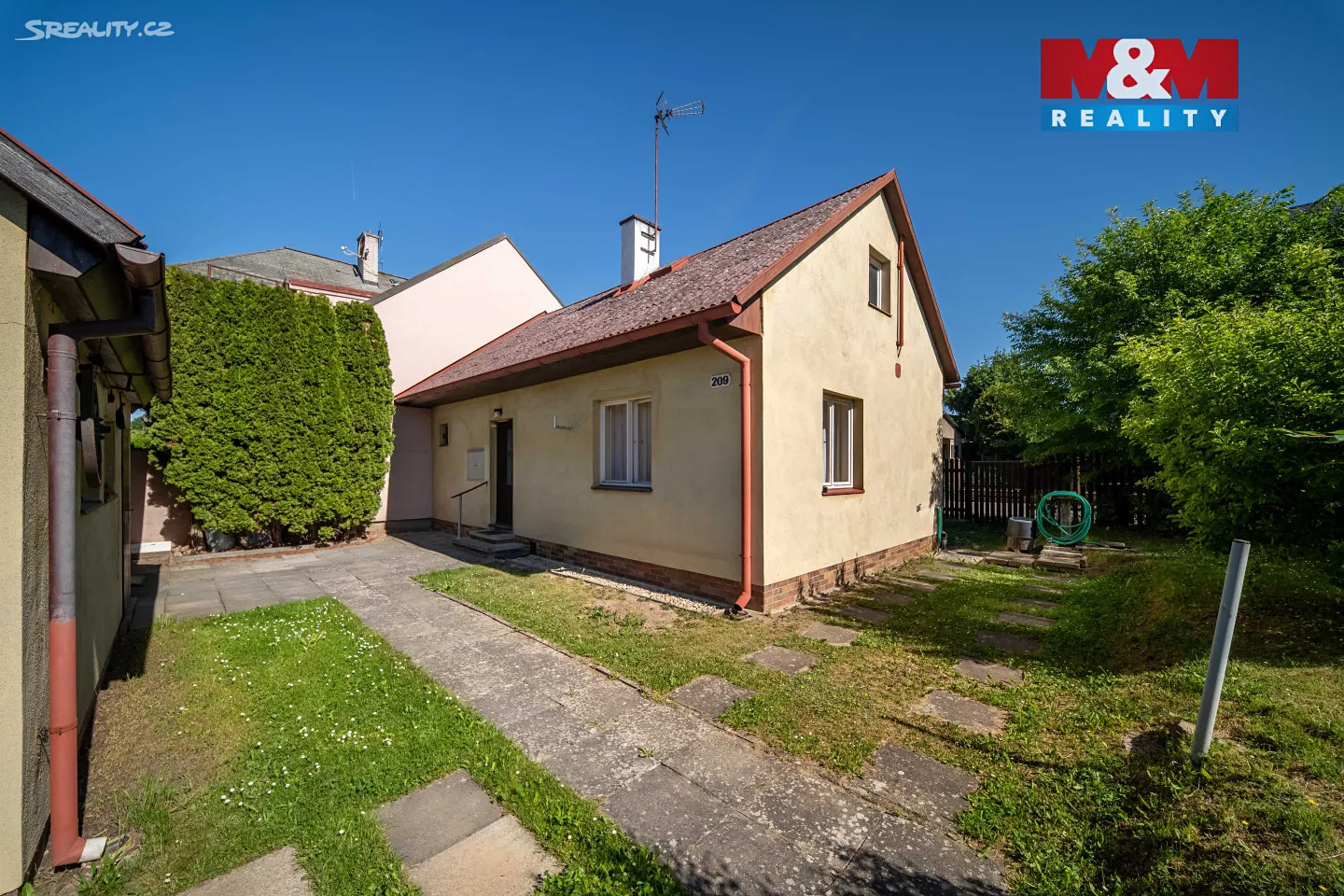 Pronájem rodinného domu 47 m², pozemek 365 m², Sadová, Komárov ...