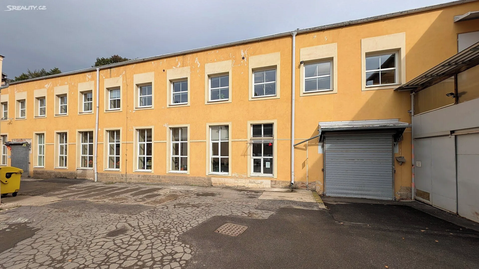 Prodej výrobní haly, prostoru 3000 m², Liberecká, Jablonec nad Nisou ...