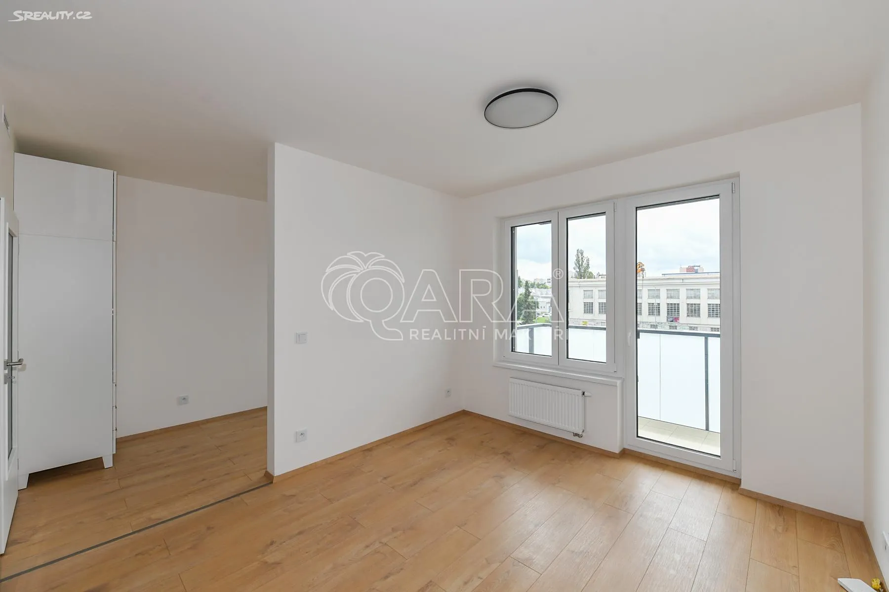 Pronájem bytu 1+kk 34 m², U Továren, Praha - Hostivař • Sreality.cz