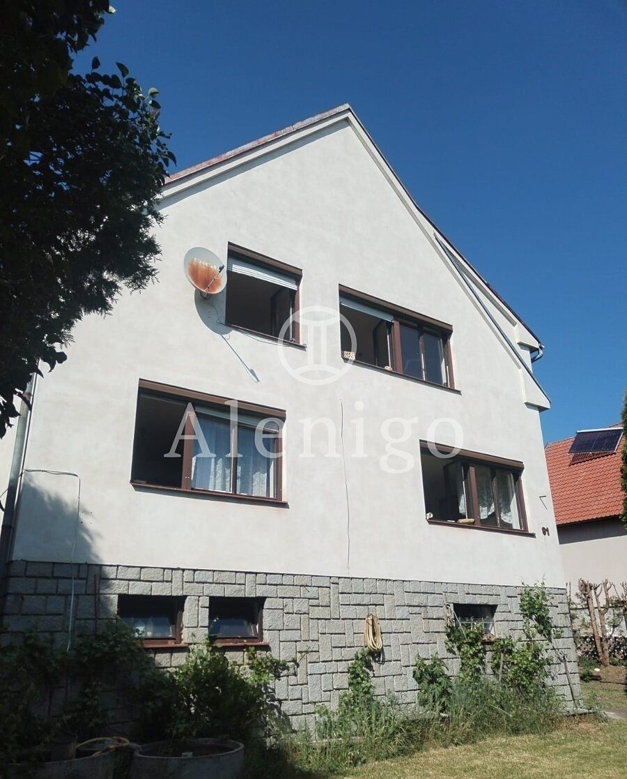 Prodej rodinného domu 285 m², pozemek 484 m², Na Hůrkách, Nový Knín ...