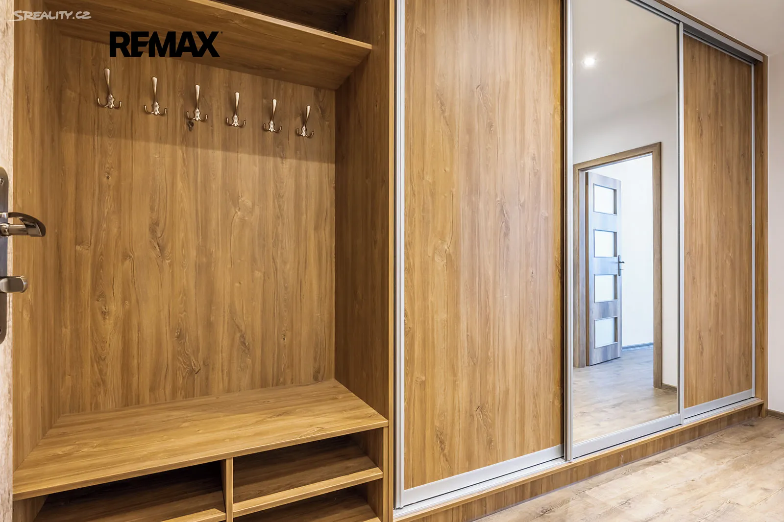 Pronájem bytu 2+kk 46 m², Na Jarově, Praha - Žižkov • Sreality.cz