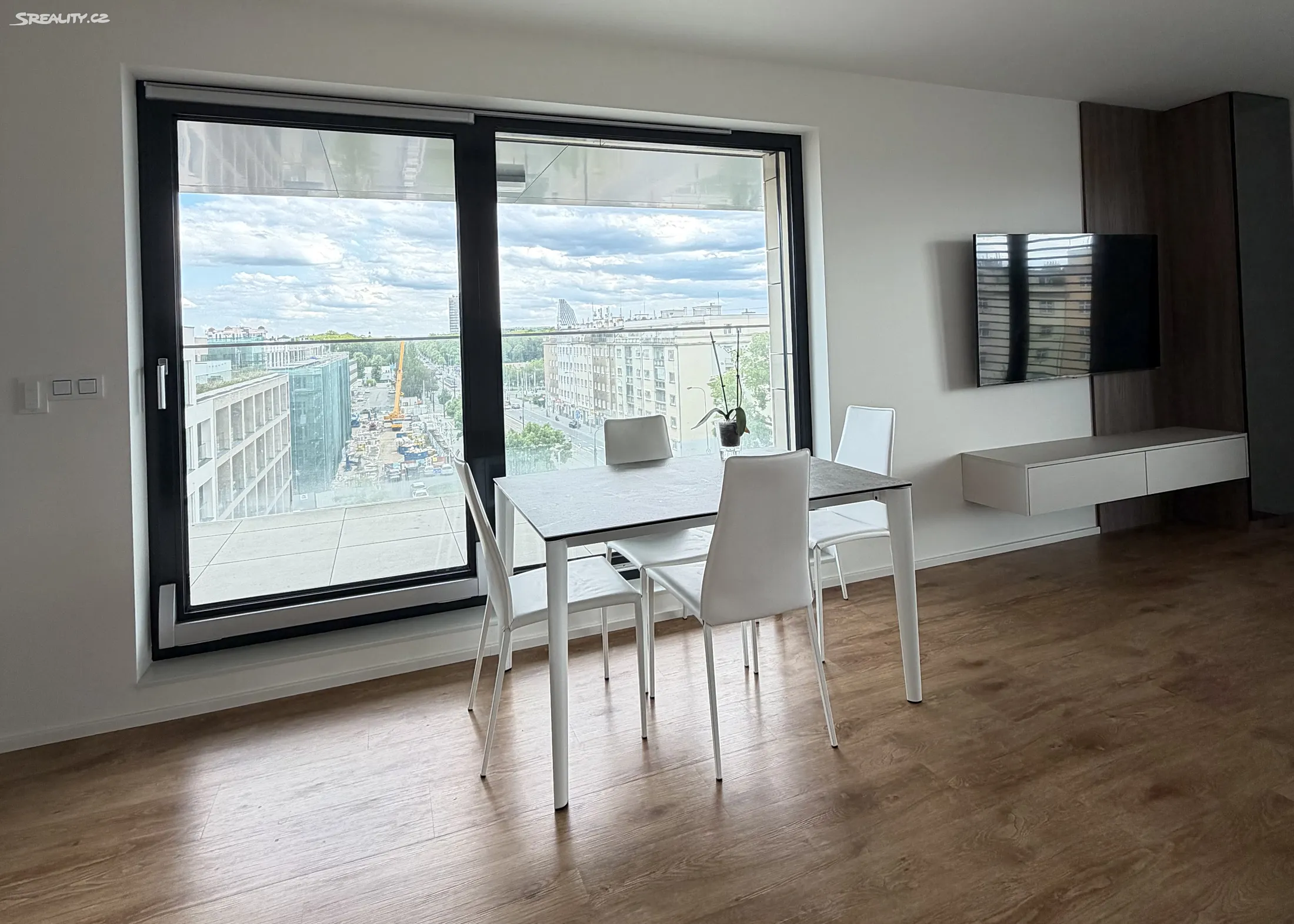 Pronájem bytu 2+kk 65 m², Jana Želivského, Praha - Žižkov • Sreality.cz